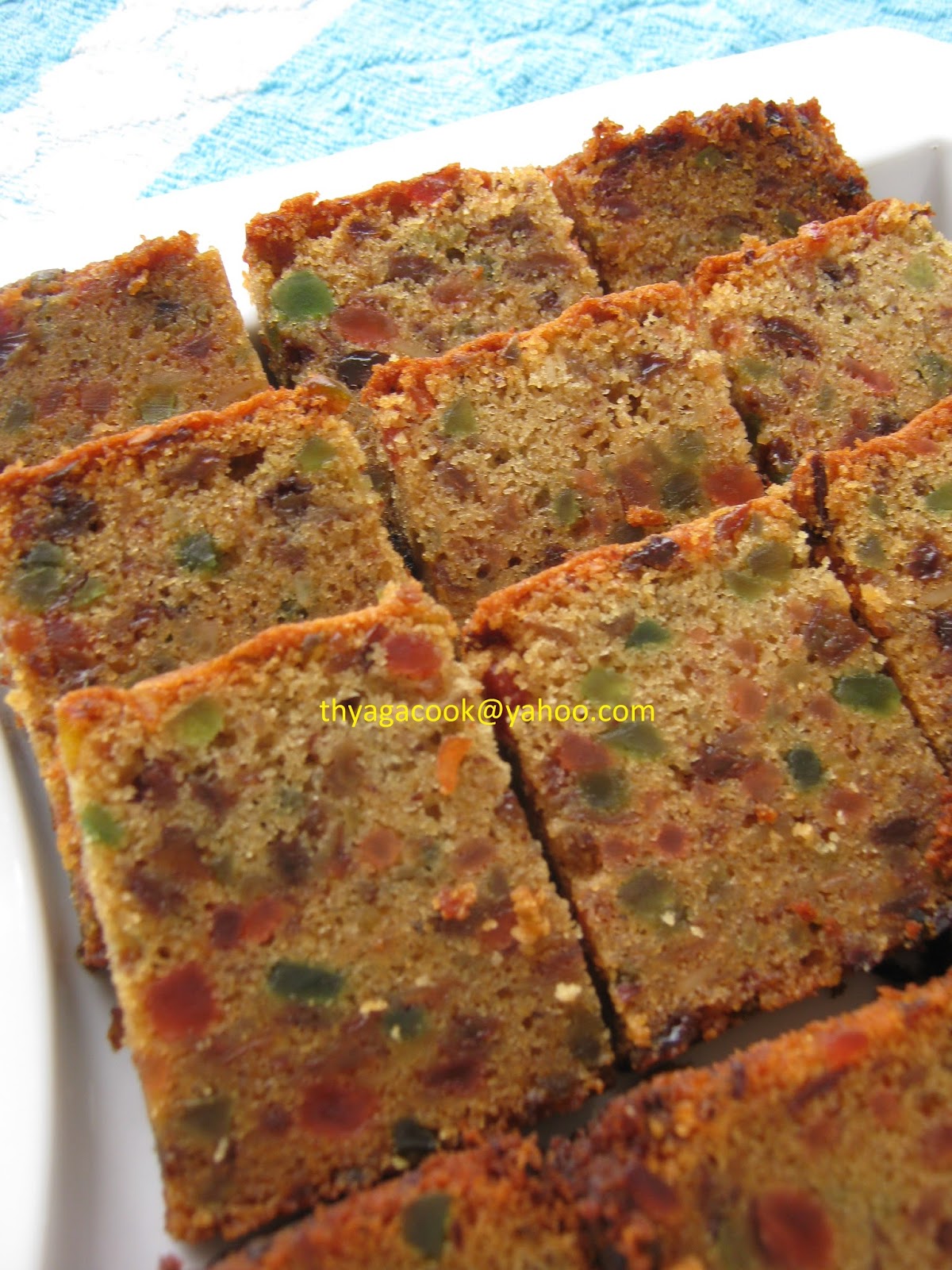 DAUN KARI Masakan Malaysia.....: KEK BUAH SUJI