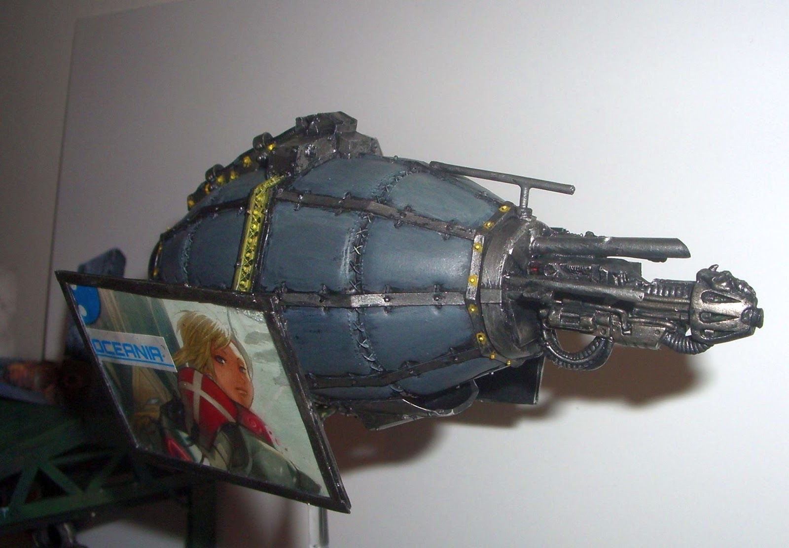 In A World of Paint: It's the Blimp!