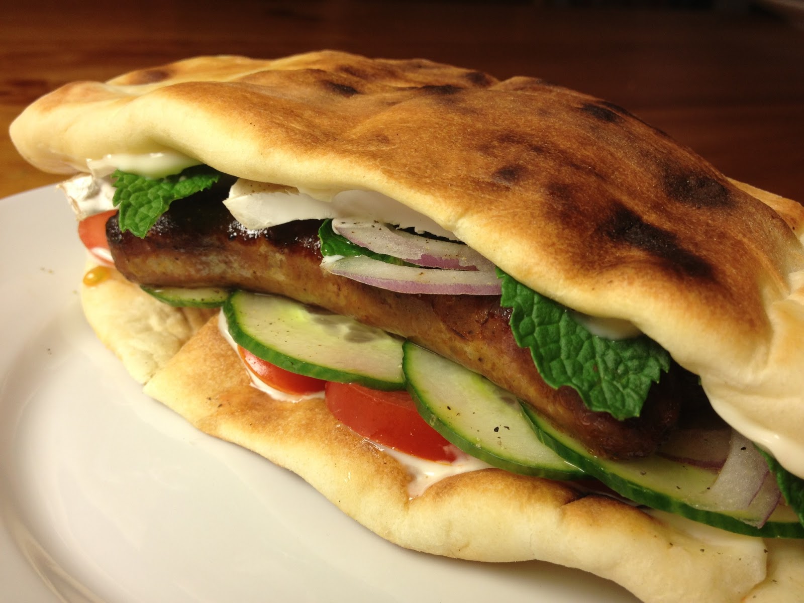 180 degrés: Sandwich marocain aux merguez, menthe et brie