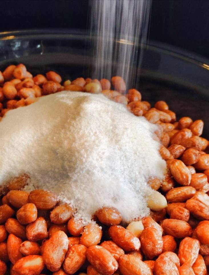 The Spices Of Life . . .: Đậu Phộng Da Cá (Crispy Fried Peanuts)