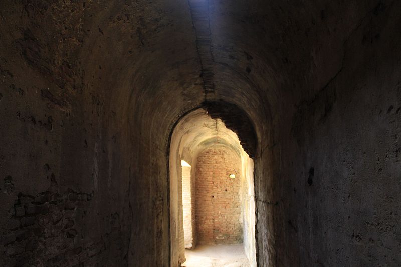 Tamilnadu Tourism: Sadras Fort, Sadurangapattinam, Kalpakkam, Kanchipuram