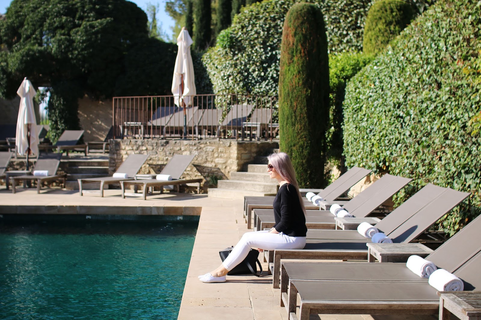 Poolside, Picnics and Strawberry Festivals - Inthefrow
