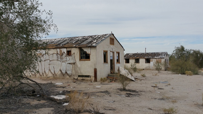 The Sprawling Ghost Town of Desert Center - Part 1 - The Main Drag
