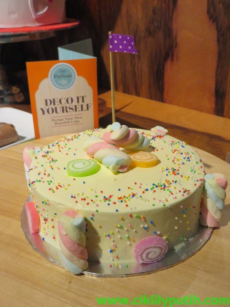 CikLilyPutih The Lifestyle Blogger: Mari D.I.Y Deco Kek Di Cake Sense, TTDI
