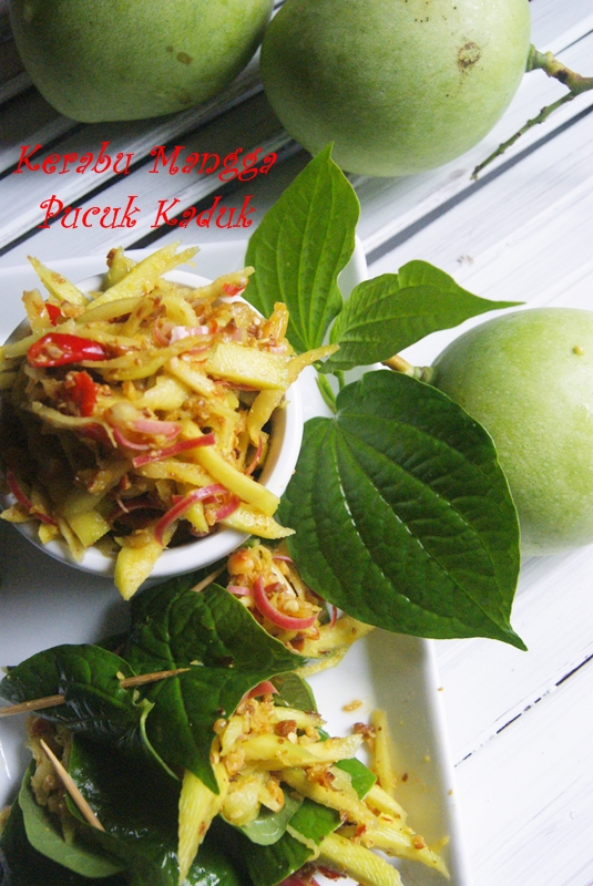The Writer's CooKING!: Kerabu Mangga Pucuk Kaduk