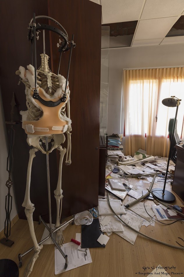 Forgotten And Magic Places: Skeleton Factory