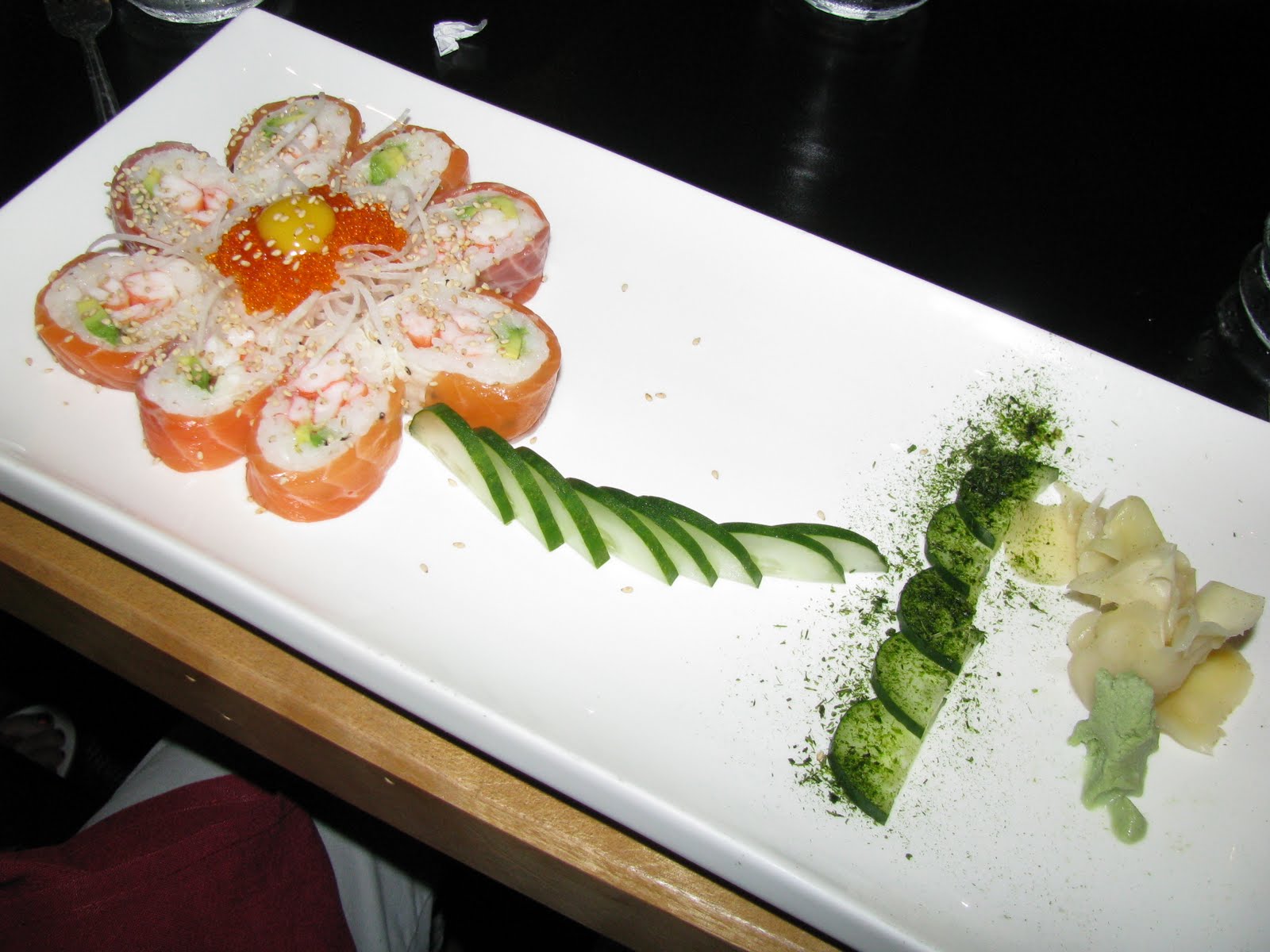 Corrie Food: Pretty Sushi at Sakura-Chaya