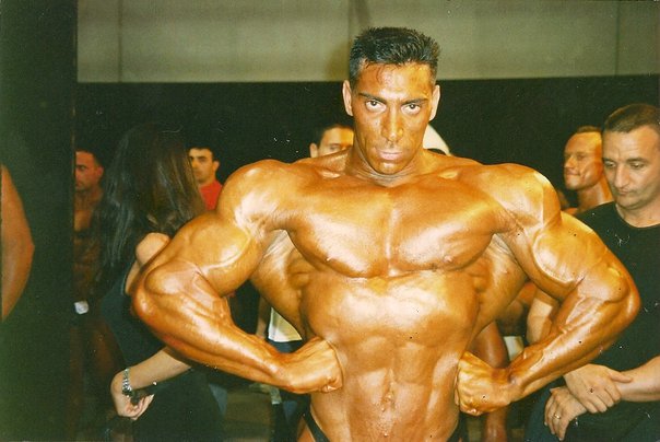 Worldwide Bodybuilders: Italian bodybuilder Luigi Sarni