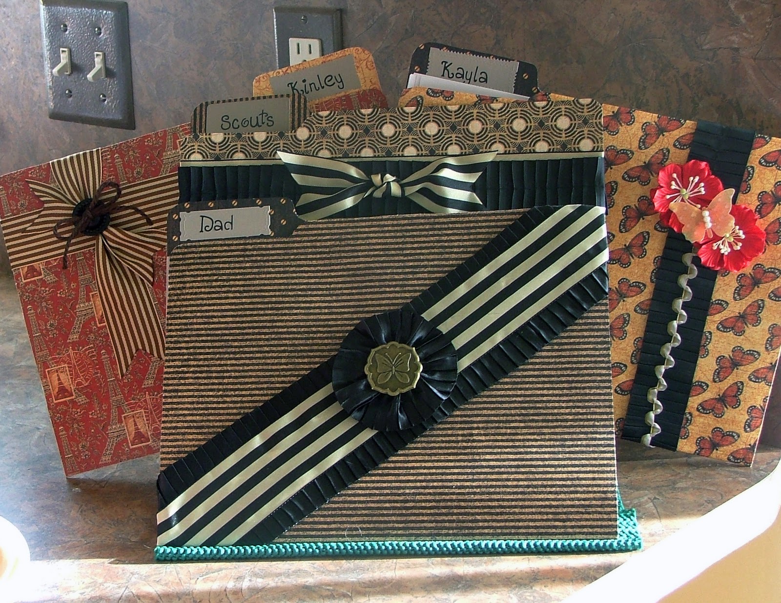 Andrea's Bow Cottage: File Folder Make-over