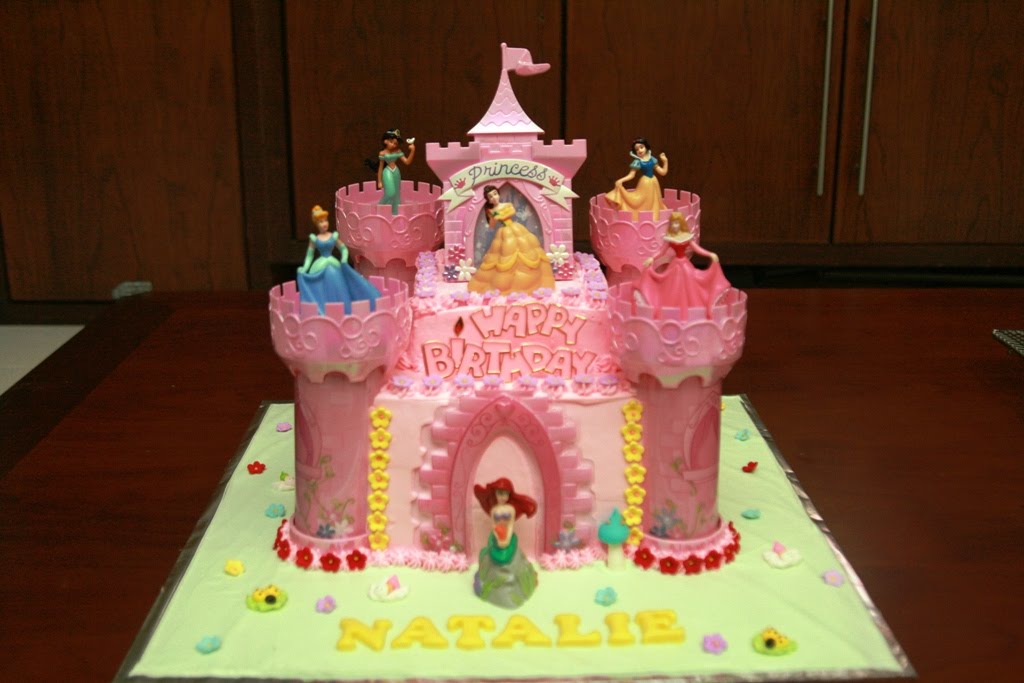 Haven Bakery: (Obsolete design) Princess Natalie birthday cake