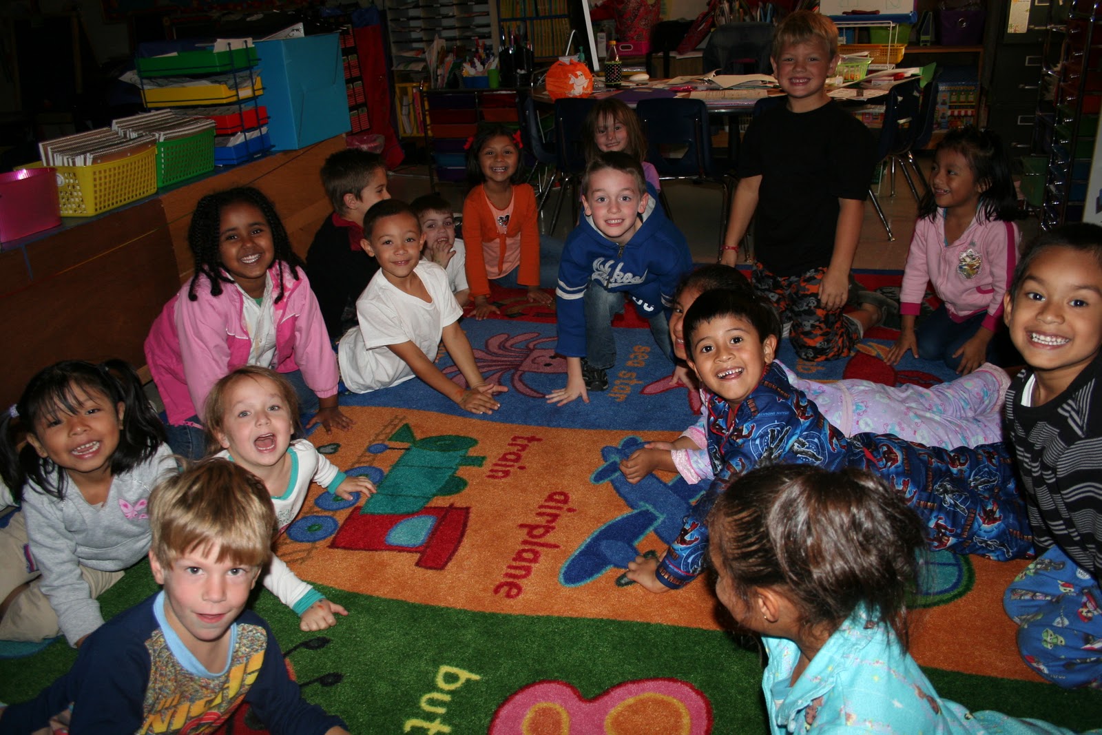 Mrs. Lee's Kindergarten: Pajama Party