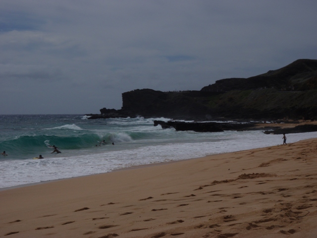 Mr. P Sees the World: Mr. P Visits Sandy Beach (aka. Break-Neck Beach)