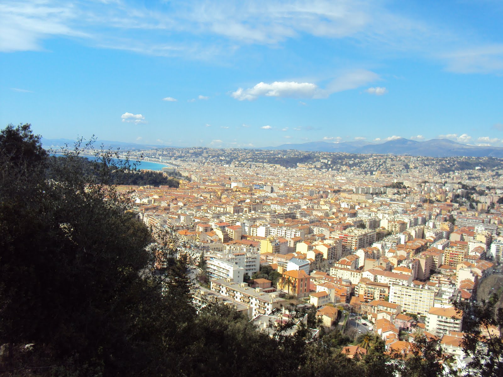 Where in the world is Gwannel Sandiego?: Walking the Moyenne Corniche ...
