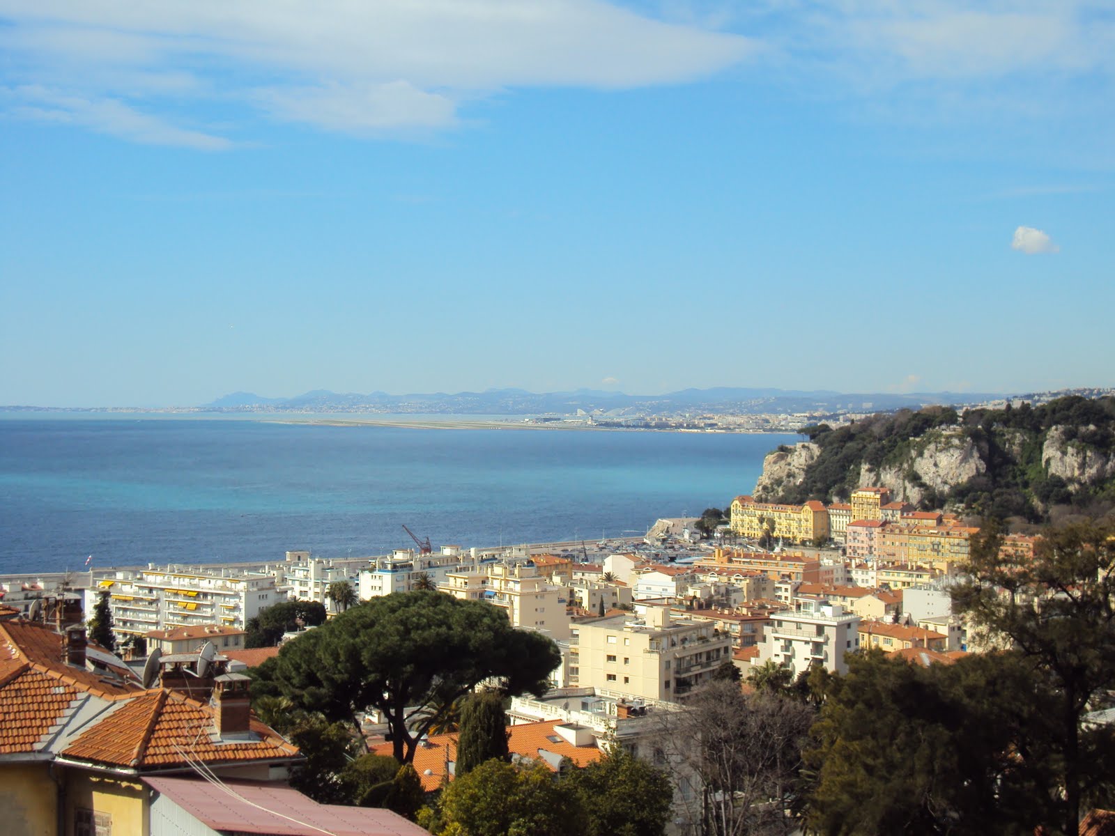 Where in the world is Gwannel Sandiego?: Walking the Moyenne Corniche ...