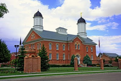 Calendario Mormon: 2 de Noviembre de 1997. Se dedica el Templo de ...