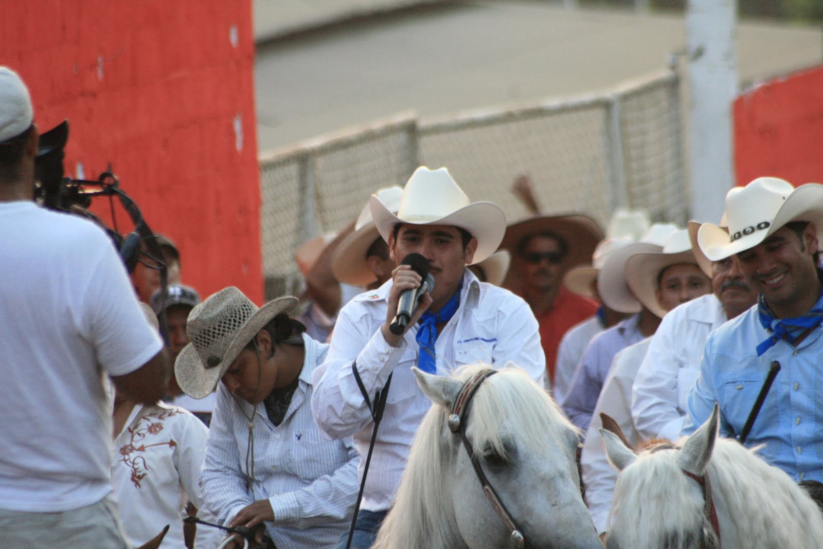 GREGORIO BARRADAS MIRAVETE