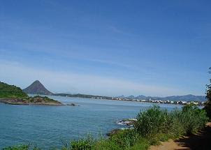 Guia Comercial e Turístico - Espírito Santo: Piúma ES: Guia de Serviços ...