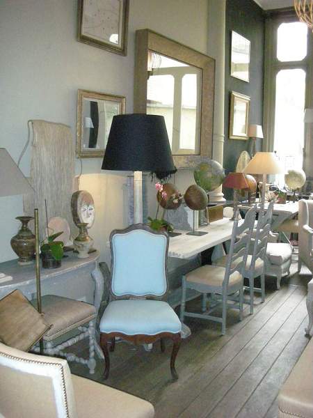 VT Interiors - Library of Inspirational Images: Colorful Interiors & Ideas