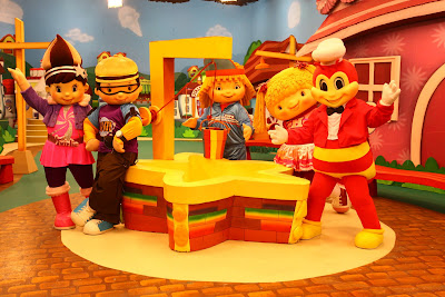 Jollibee's Jollitown Season 2 premieres on April 19th at GMA 7