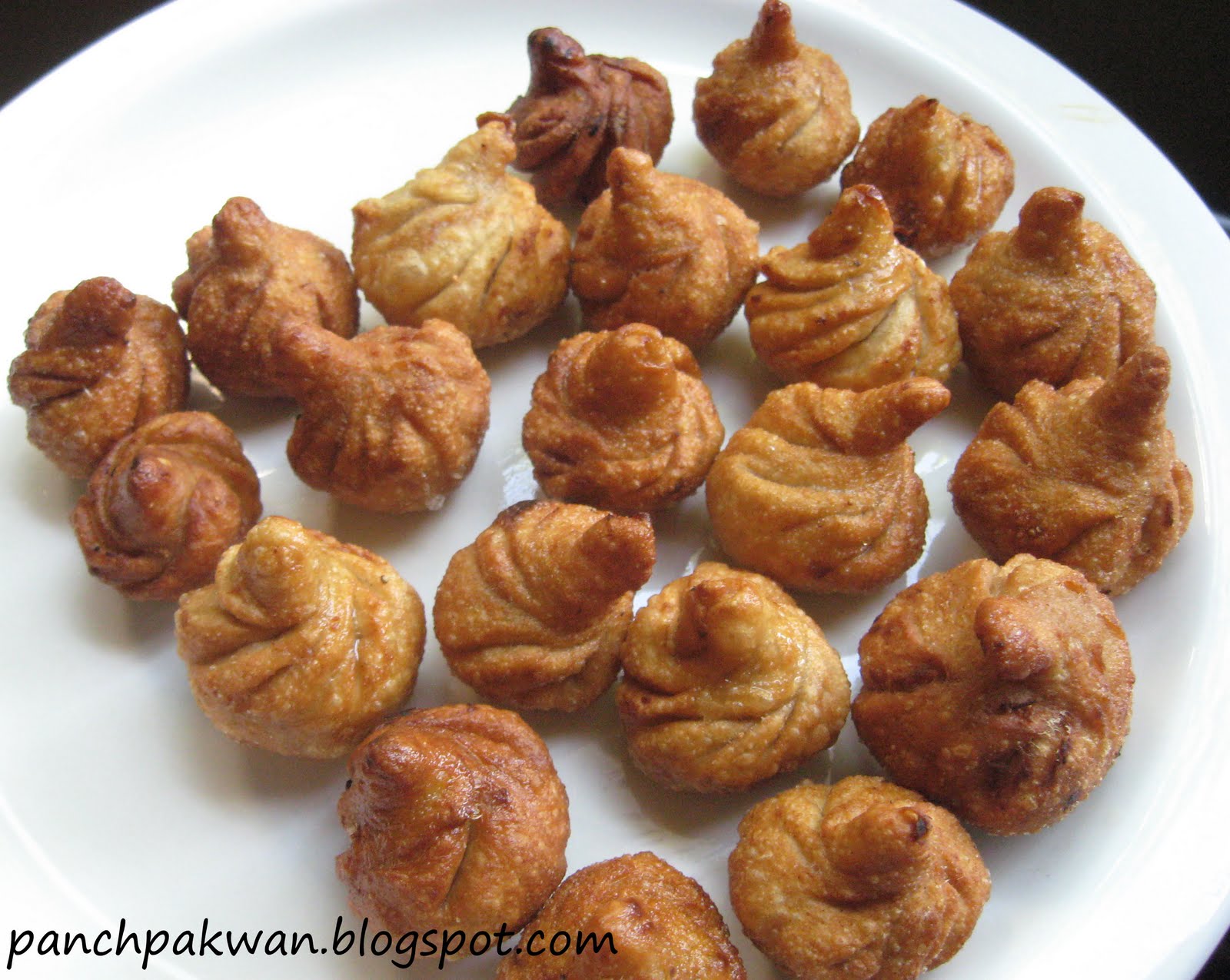 Panch Pakwan: Happy Ganesh Chaturti & Fried Modak