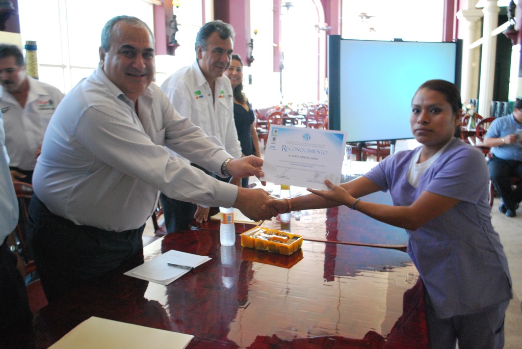 MUNDILLO POLITICO: 14 oct. 2010