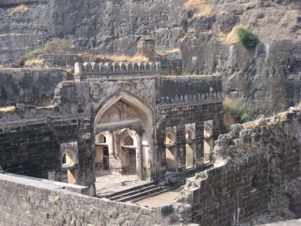 Daulatabad Fort India - The City of Fortune