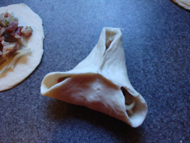 Busy Housewives: Somsa - Сомса (Samosa, Sambusa)