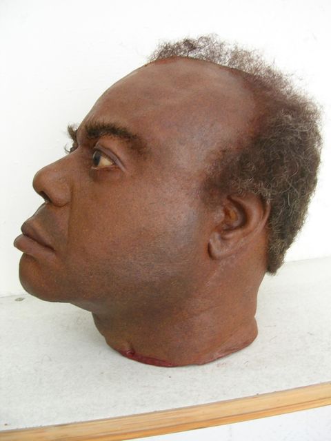 BERNARD FLOCH & TEAM: CHOPPED HEAD