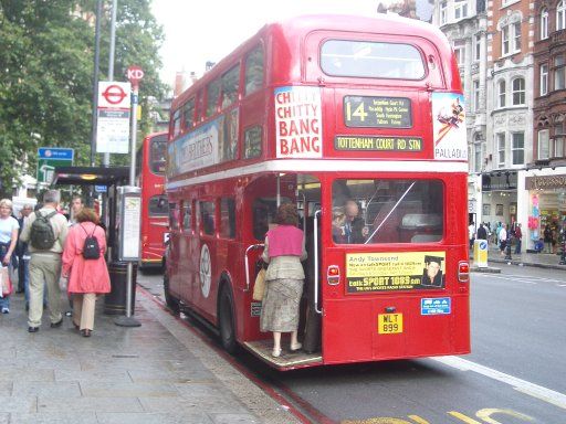 DIVIÉRTETE CON EL ENGLISH: ENGLISH BUSES