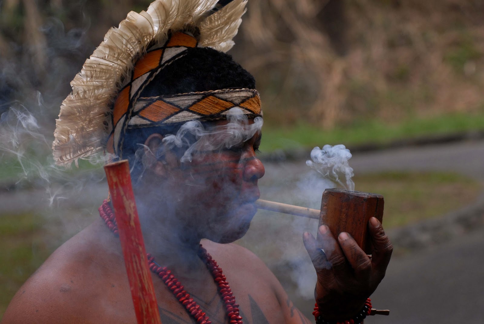 [História em Foco]: Dito e feito - Origem da Expressão "Fumar o ...