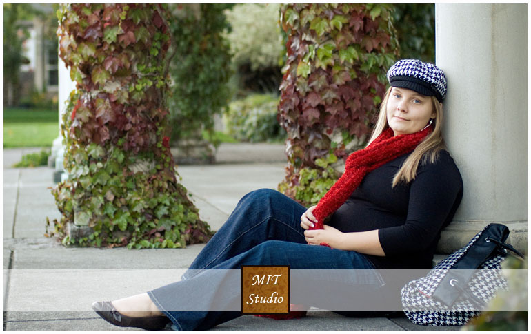 Moments In Time Photography www.mitstudio.com: Jennifer Sabo {Senior}