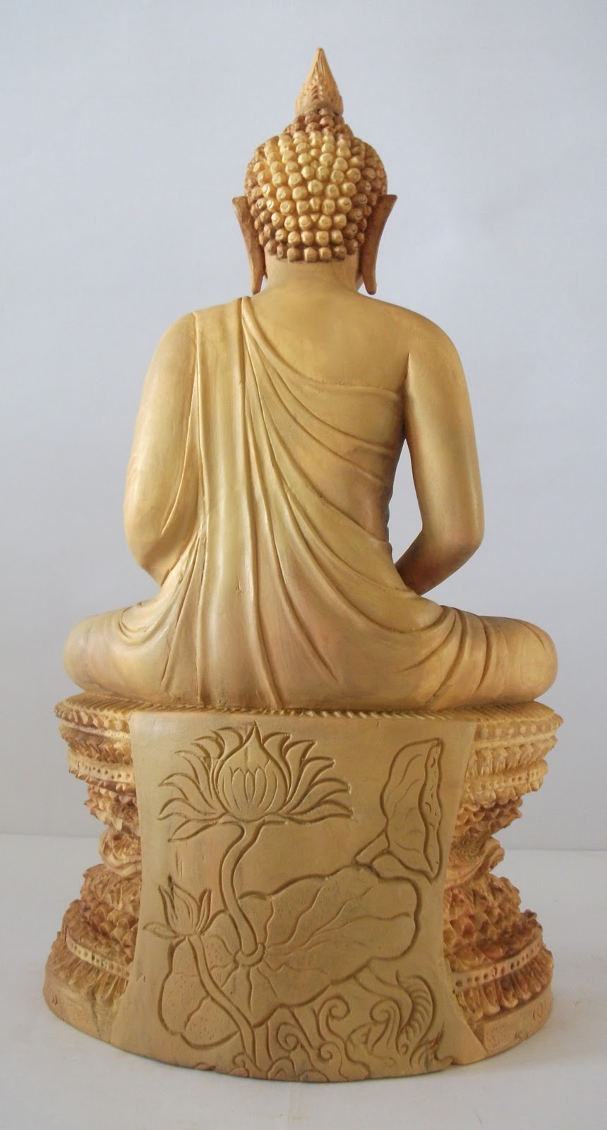 DHAMMALOKA Sandalwood Art Gallery: Sitting Buddha L201 (H29cm x L17cm x ...