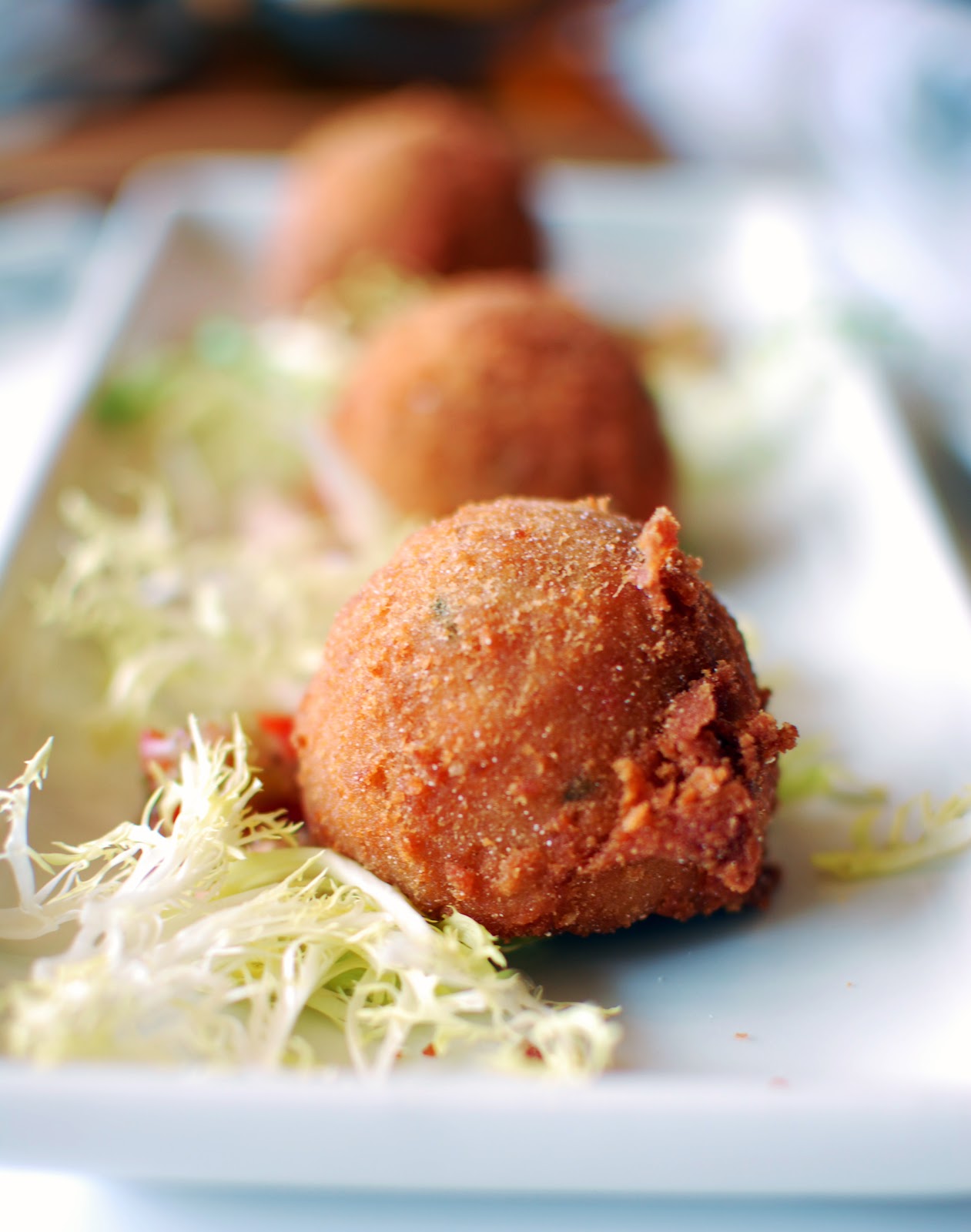 Bunny and Brandy's Brunchtime Blog: Big Jones or Brunch on the Bayou