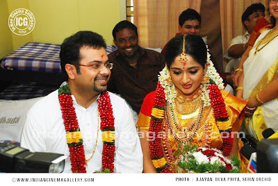 Kavya Madhavan Wedding Picture gallery | Kavya Madhavan latest Weddiing ...