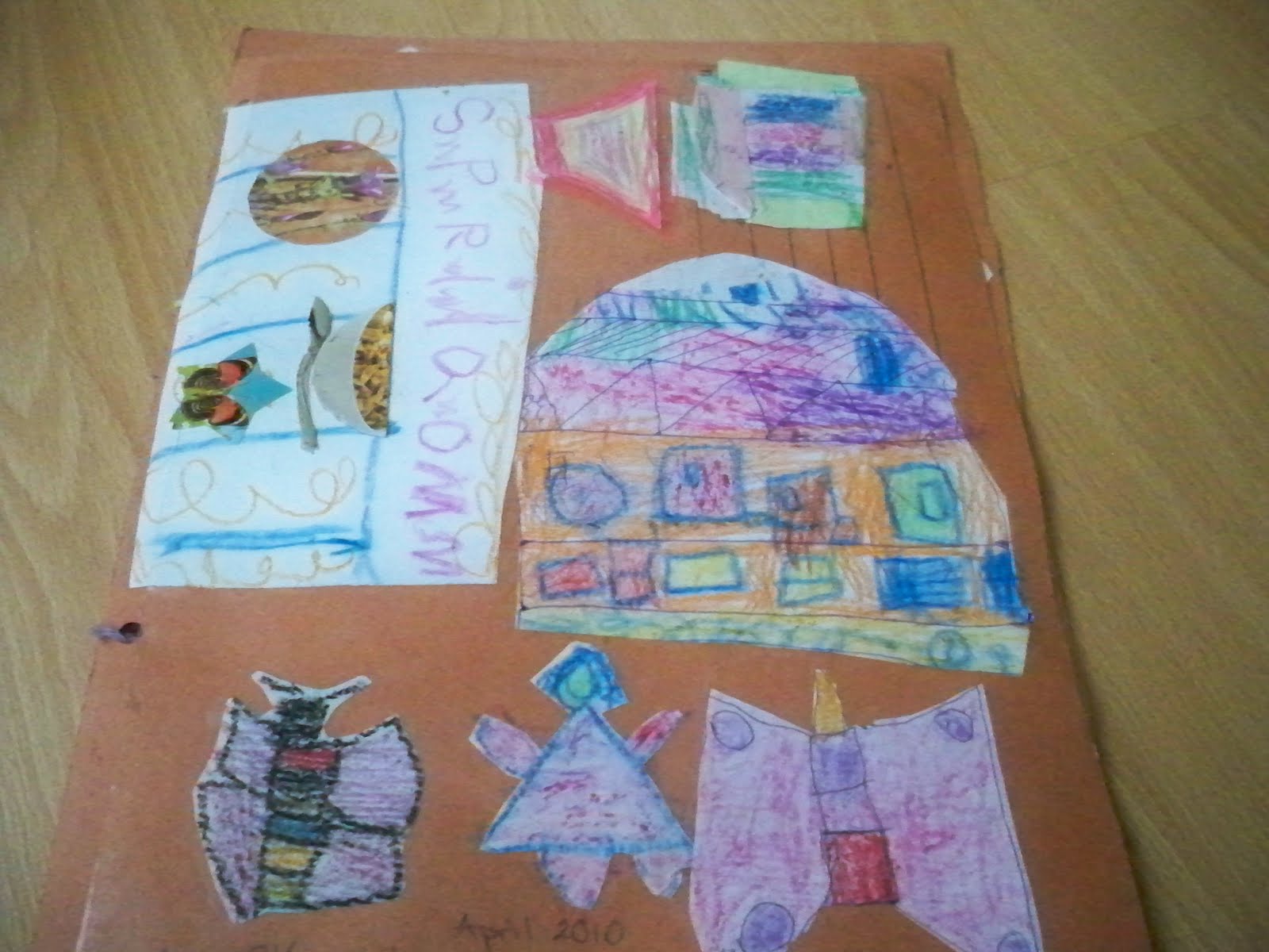 About half a dozen: Spring lapbooks - Ss