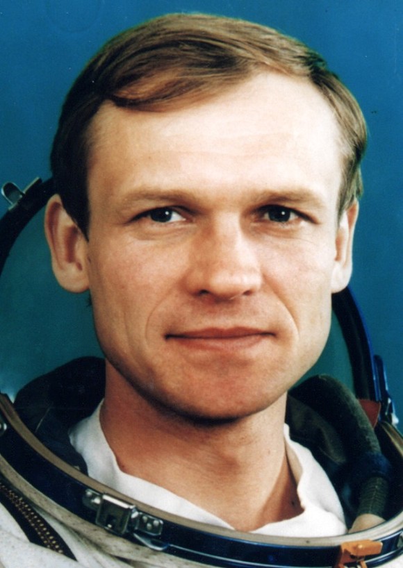 SIGLO XXI: -EL HOMBRE QUE VIAJO AL FUTURO-