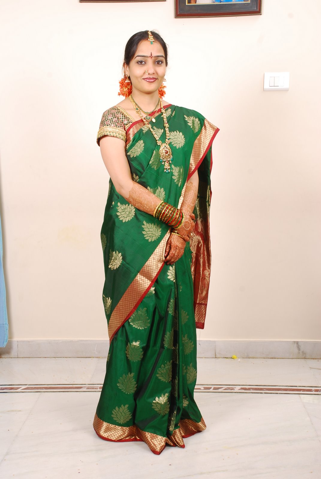 sundari: indian beautful womens page 1