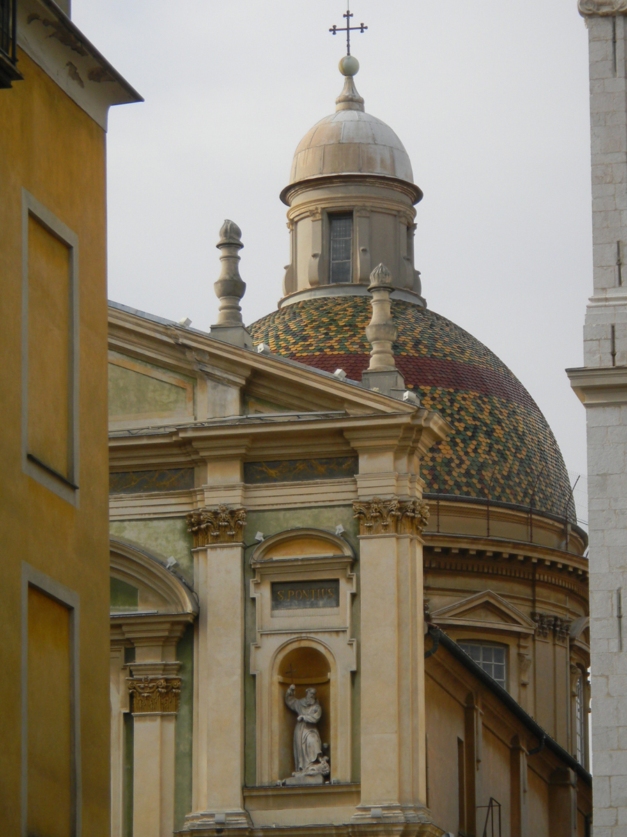 Photos et images de Nice: Cathédrale Sainte Réparate