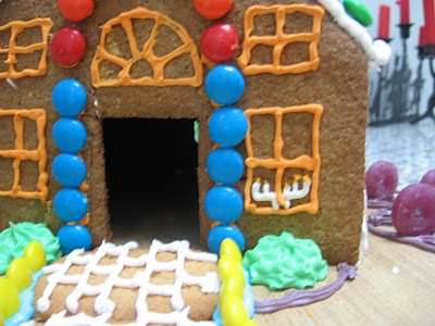 Someone's in the Kitchen with Brina...: December Daring Bakers: Home ...