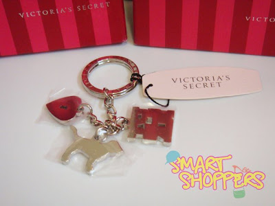 Smart Shoppers: Victoria's Secret Pink Love Charms Keychain