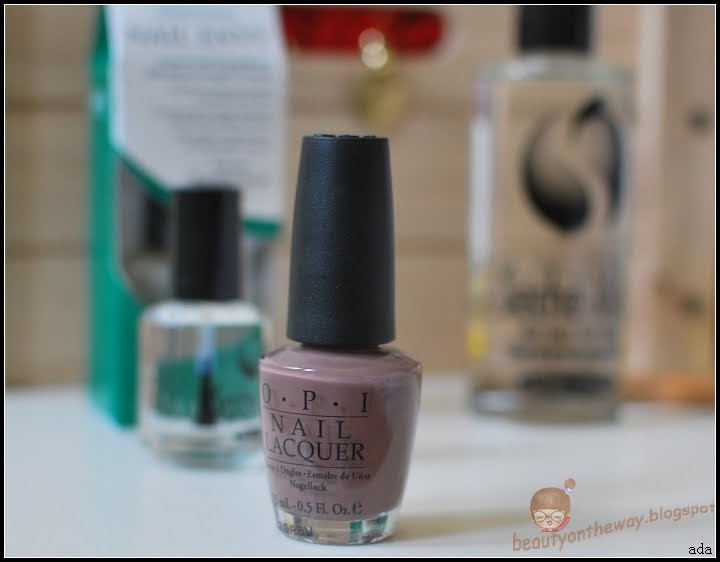 A Square Visual Studio: Nail nail nail~~OPI B85- over the Taupe