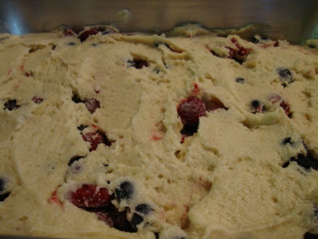 Baking and Creating with Avril: Blueberry Raspberry Coffee Cake