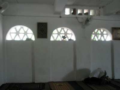 SENI LAMA MELAYU (MALAY OLDEN ART): Surau (small praying hall of) Pulau ...