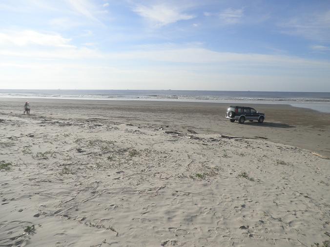 BERPETUALANG KE ACEH: South China Sea from Kuala Belait