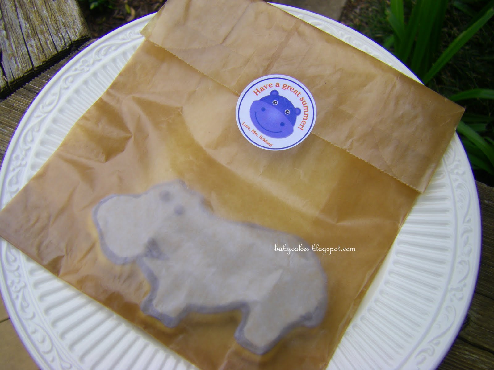 BabyCakes: Hippo Cookies and Lemon Cupcakes!