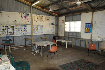 Jay's Yarns from the Top End: Visit to Manmoyi