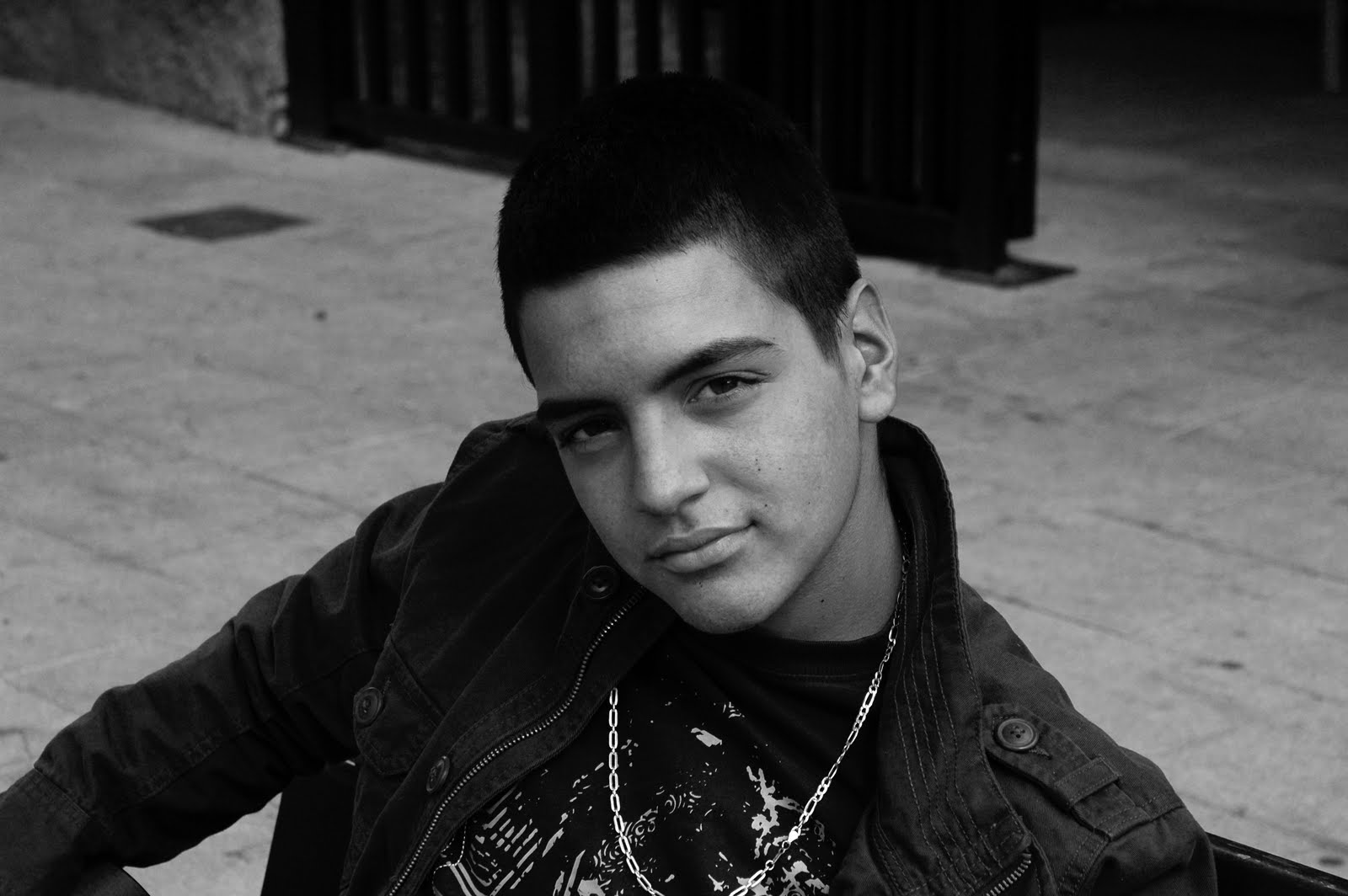 EL CALLEJON DEL HAMBRE: AARON L.