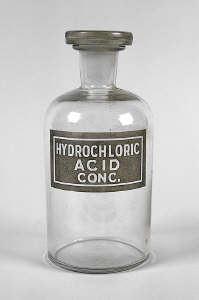 bottle-labeler: Different varieties of acid bottles