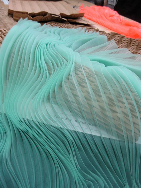 Fashion Design: Pleating