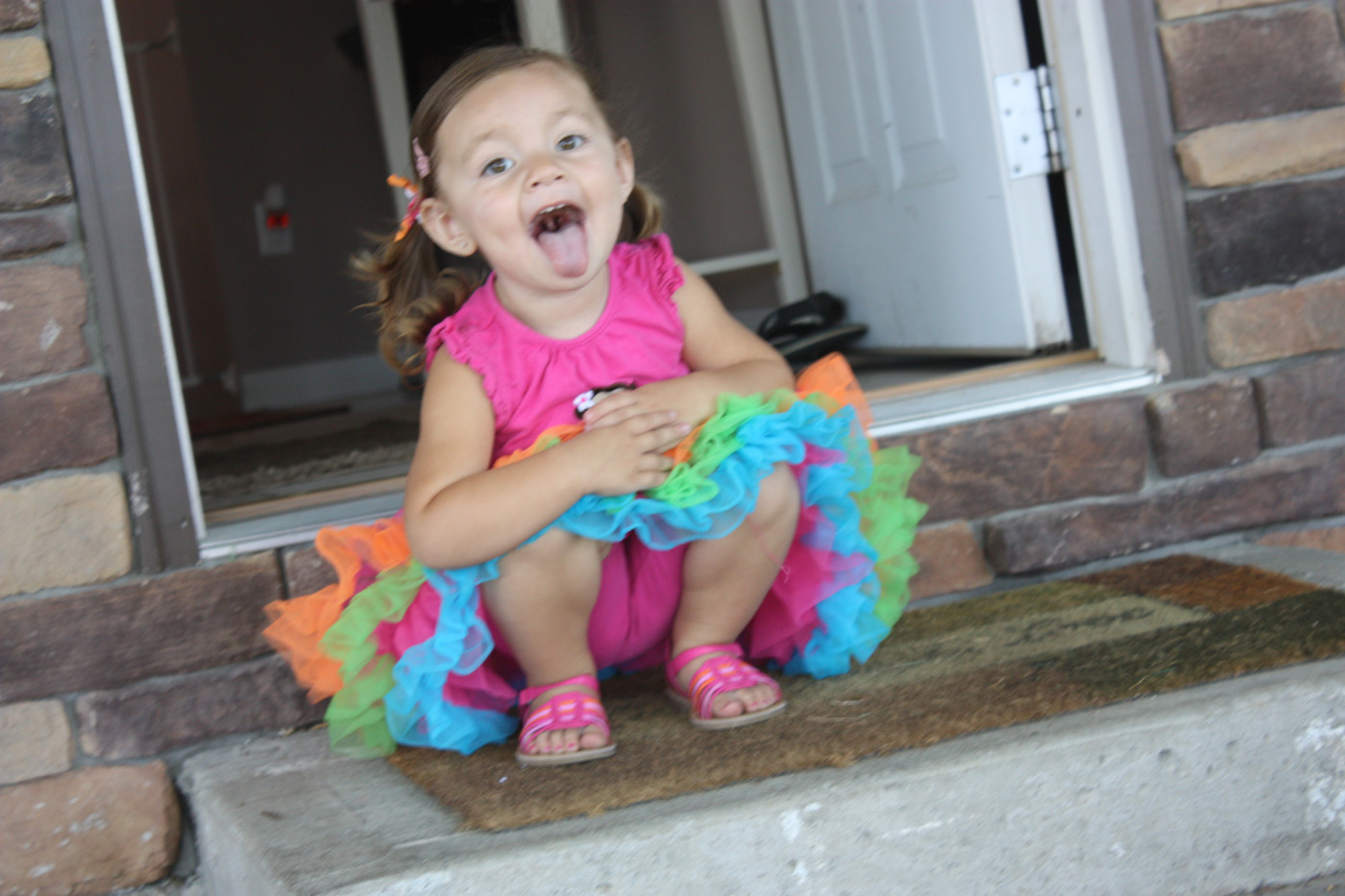 Bella-BeezMom: The CuTEST girl in the whole wide world!!!